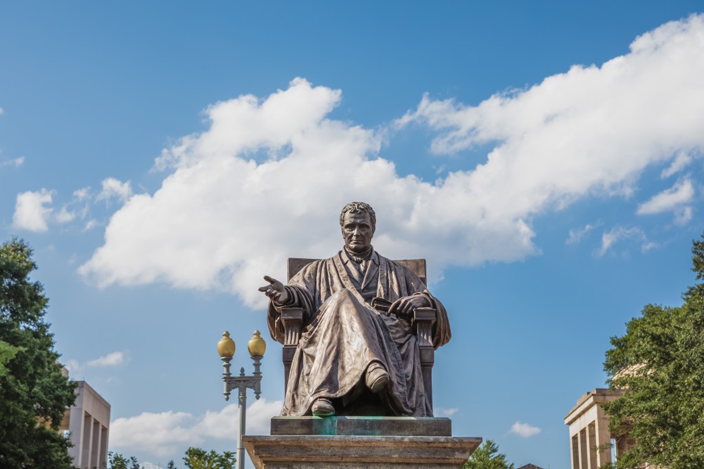 Statesmanship and the Court - The Constitutionalist